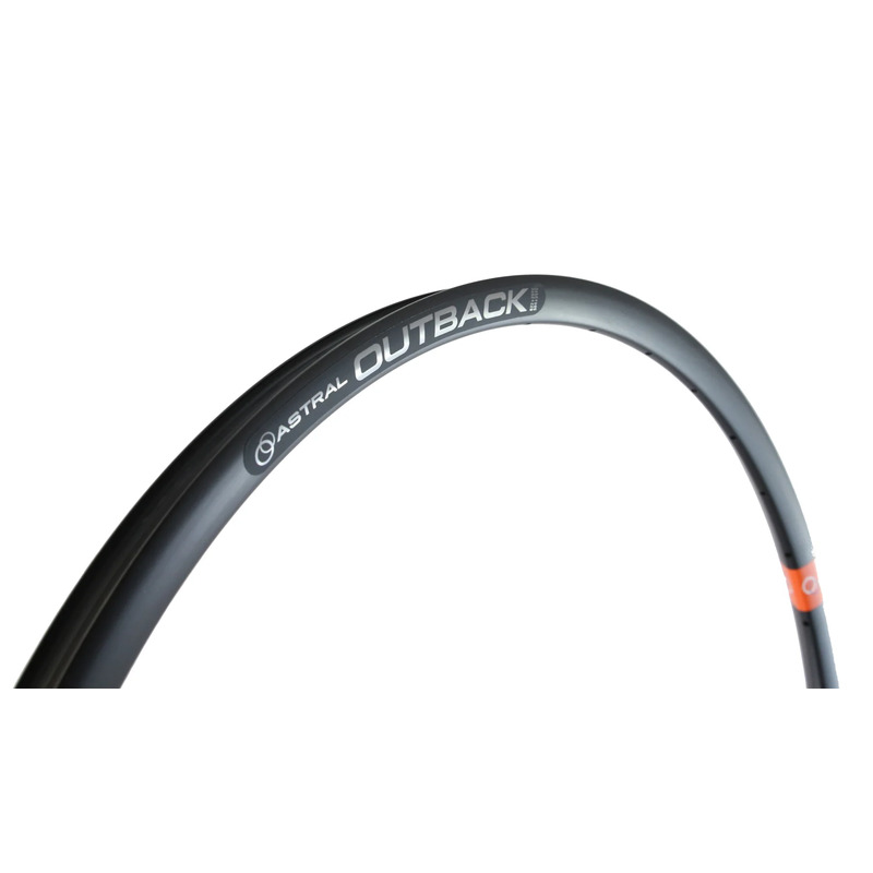 Outback リム | 株式会社フカヤ